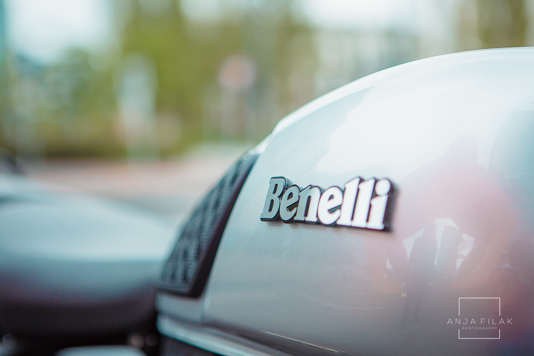 Review: Benelli Imperiale 400 | De retro motor voor een betaalbare ...